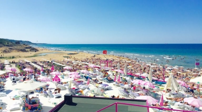 İstanbul’un En Güzel Plajları ve Beach’leri Rehberi 2025 - Istanbeautiful