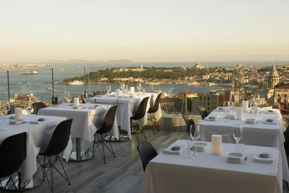 13 Best Restaurants in Taksim, Istanbul: Best Places to Eat Guide