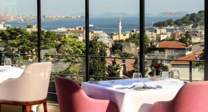 13 Best Restaurants in Taksim, Istanbul: Best Places to Eat Guide