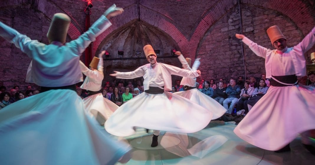 Nightlife in Istanbul: Best Areas, Bars, Clubs & Night Activities